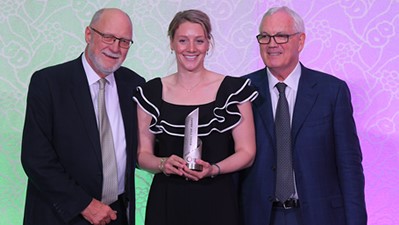 Rising Star Award